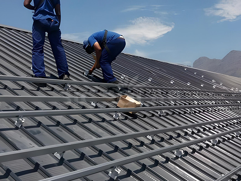 China Solar Roof Clamps for Roof Mounting Systems manufacturer | sic ...